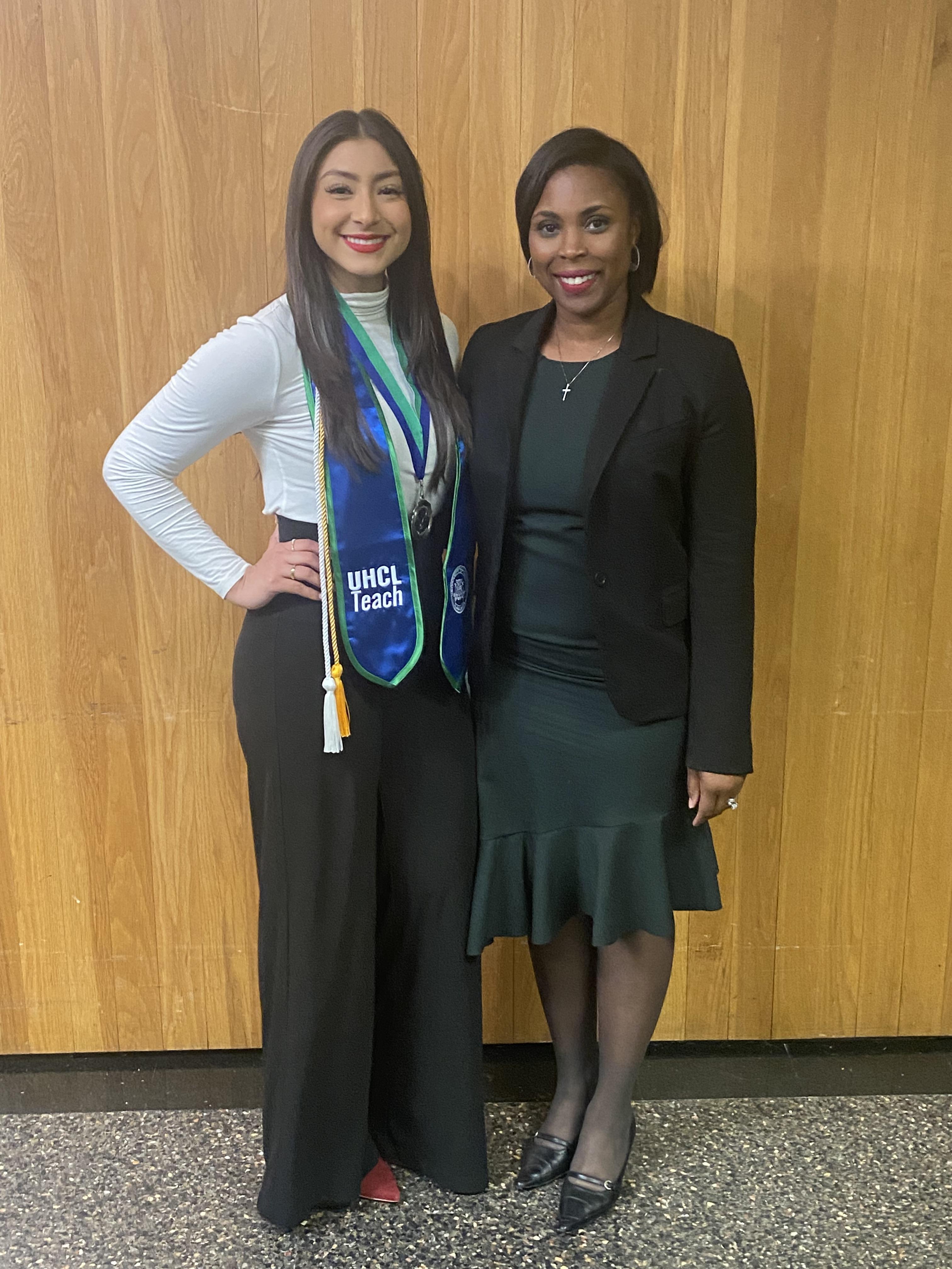 UHCLTeach alum says program inspired her to begin career in education