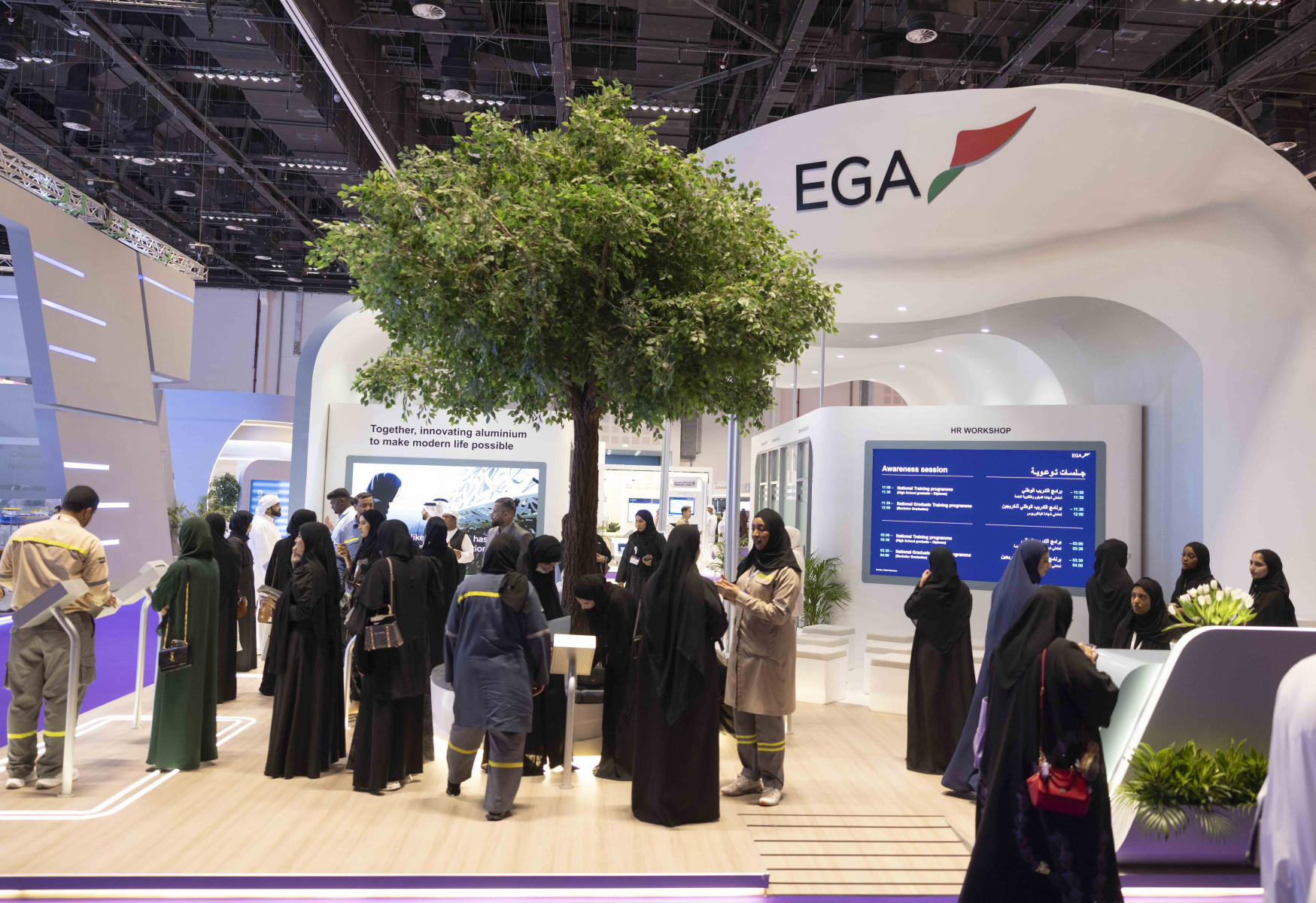 EGA offers more than 100 young UAE Nationals jobs at Tawdheef x Zaheb