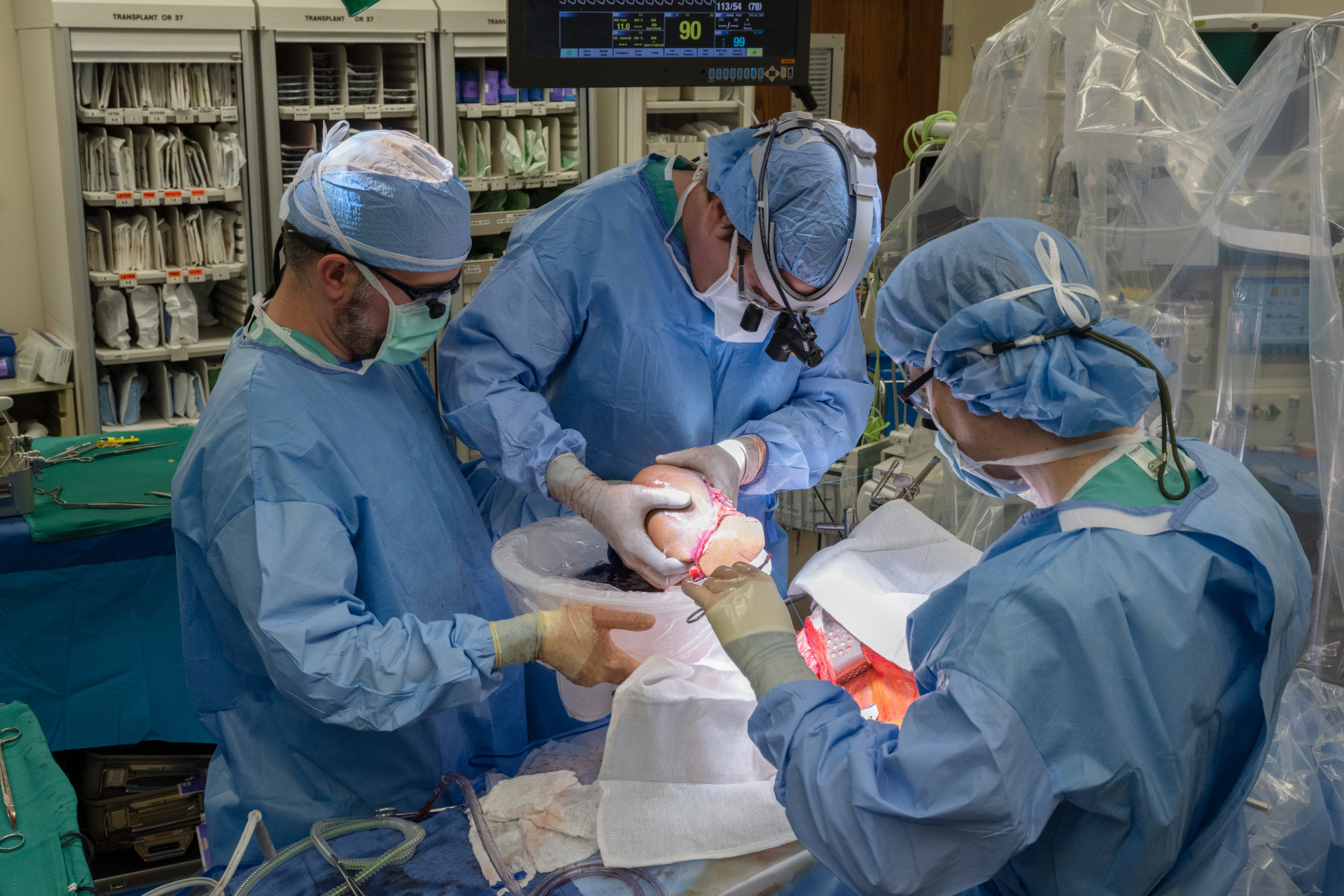 Northwestern Memorial Hospital performs 2,500th liver transplant surgery