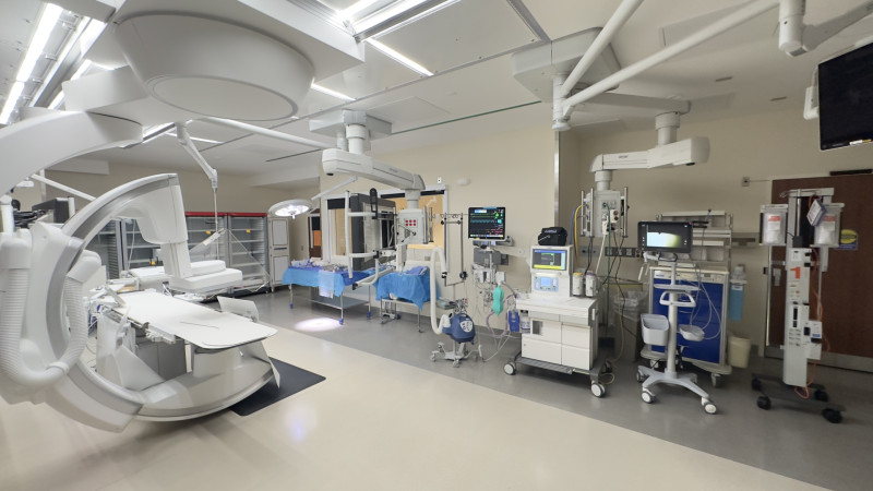 New Hybrid Vascular OR Brings Advanced Care to South Suburbs