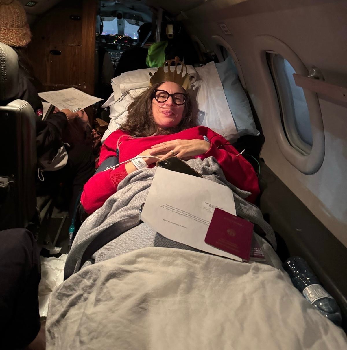 Mother of twins travels from Germany to Chicago for life-saving lung ...