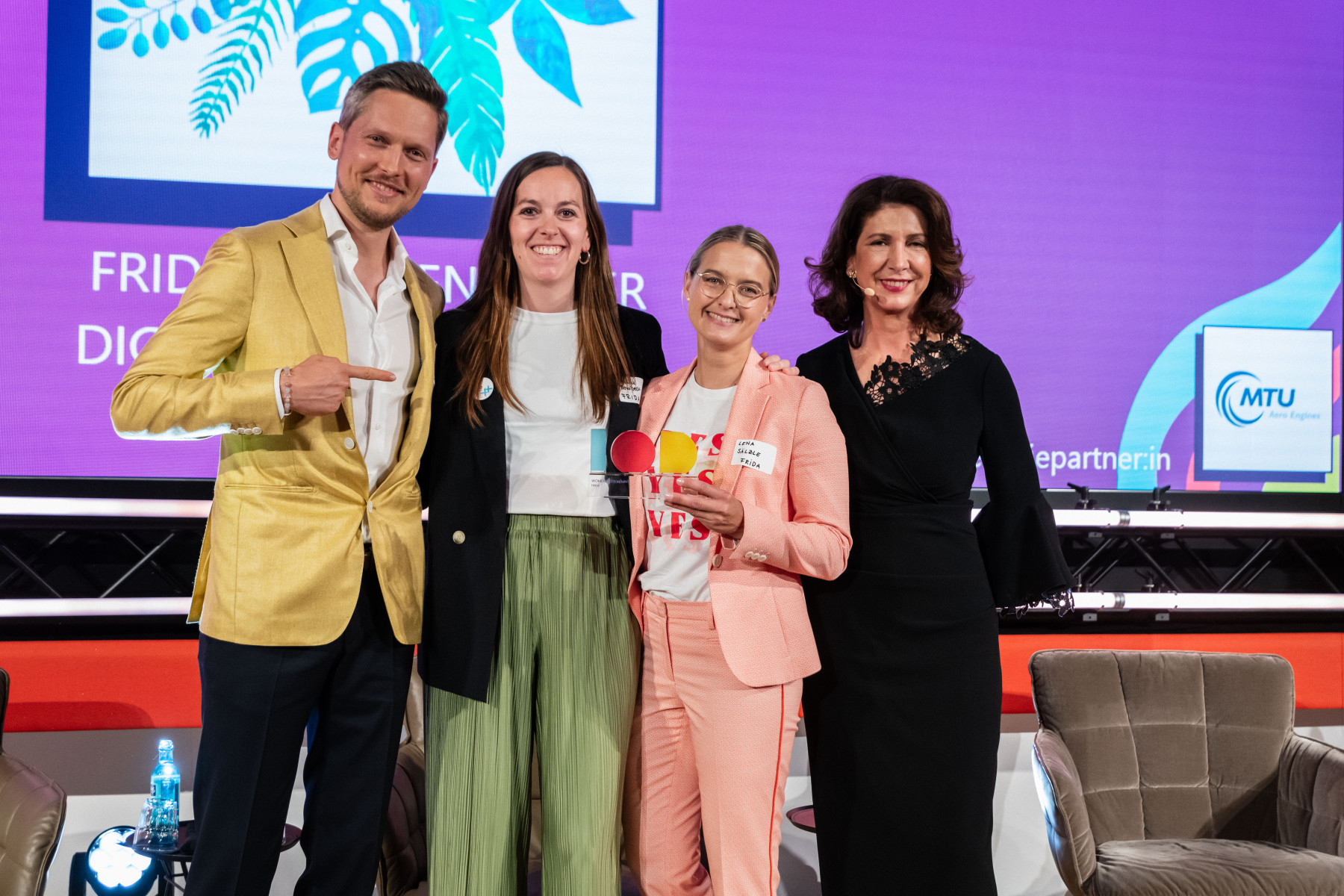 „FRIDA“ wins Impact of Diversity Award 2024 | IU News