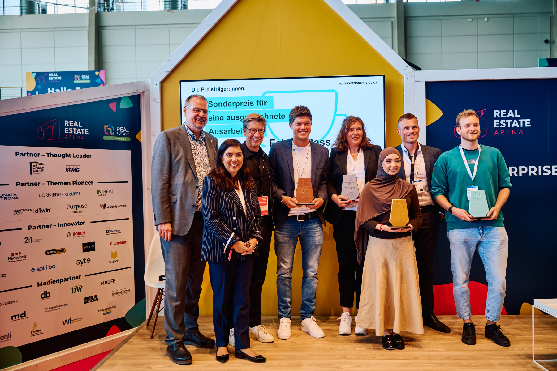 Winners of the IU Innovation Award 2025 | IU News