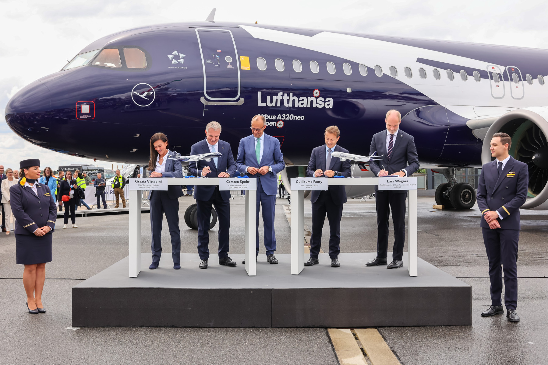 Airbus and Lufthansa Group celebrate 50 years of partnership and agree ...