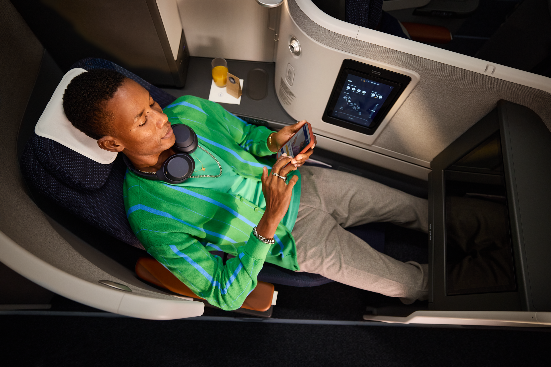 Allegris Business Class seats in the Boeing 787-9 now available for booking