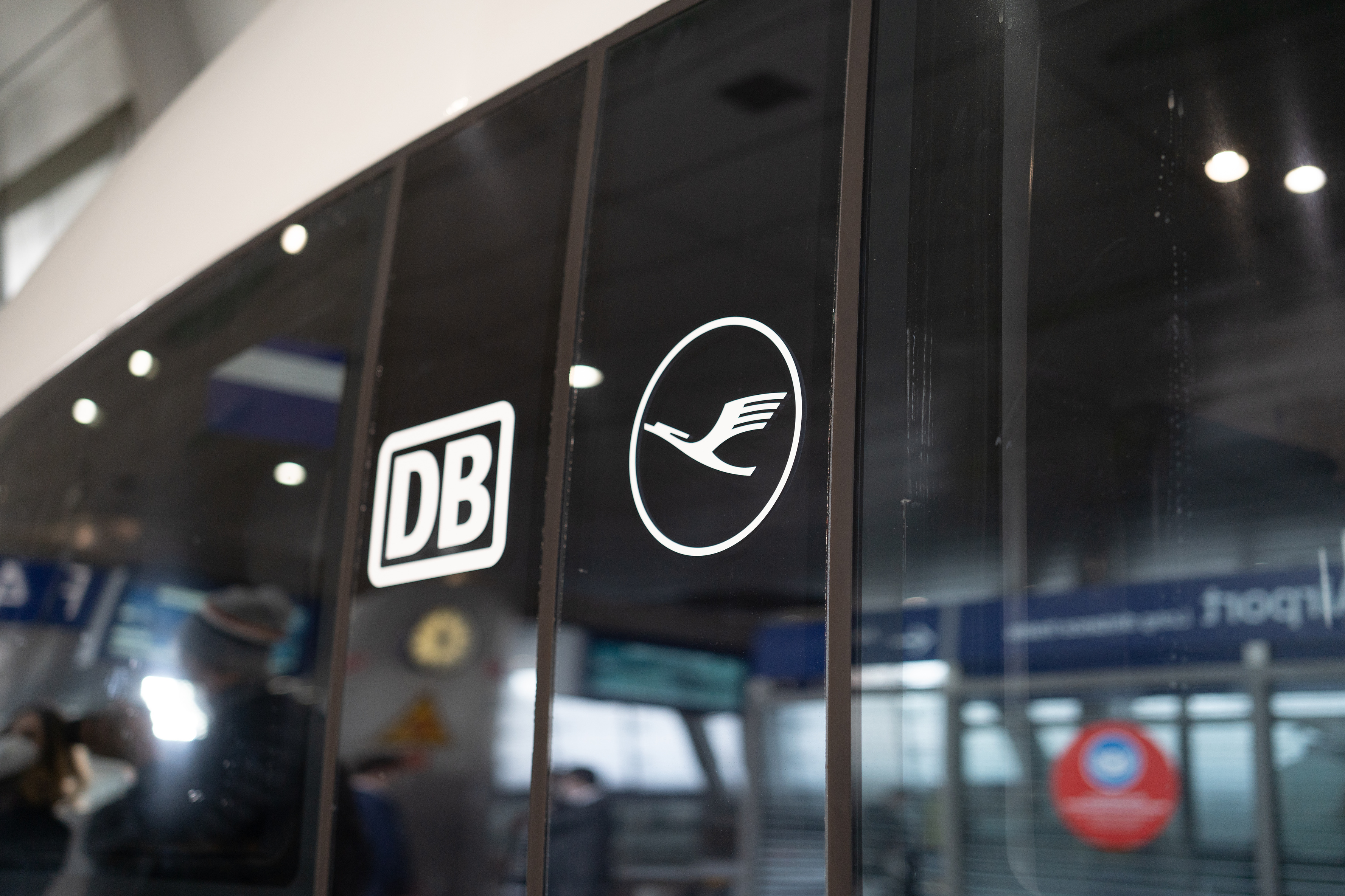 Lufthansa Express Rail: Ticket gilt jetzt auch im ÖPNV