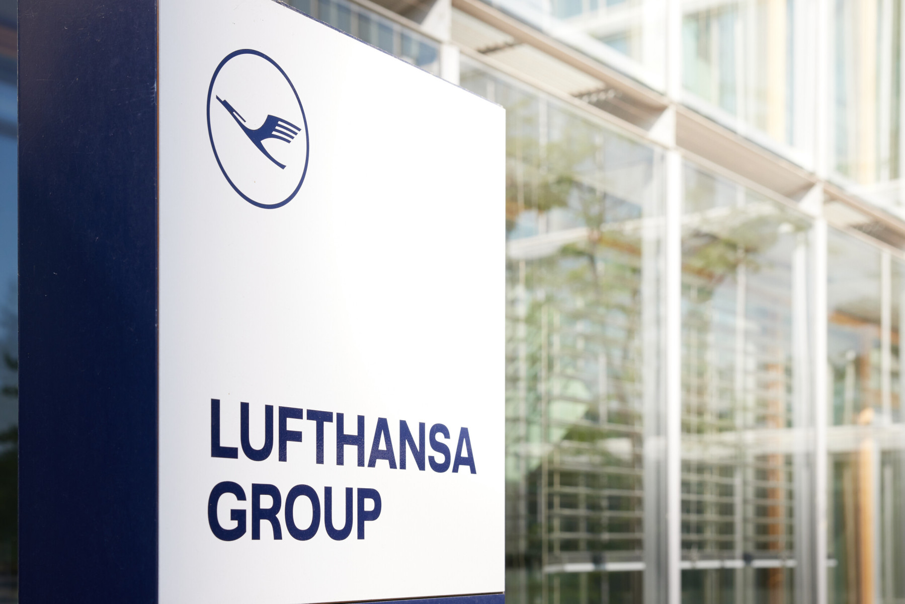 Lufthansa successfully issues convertible bonds worth 600 million euros