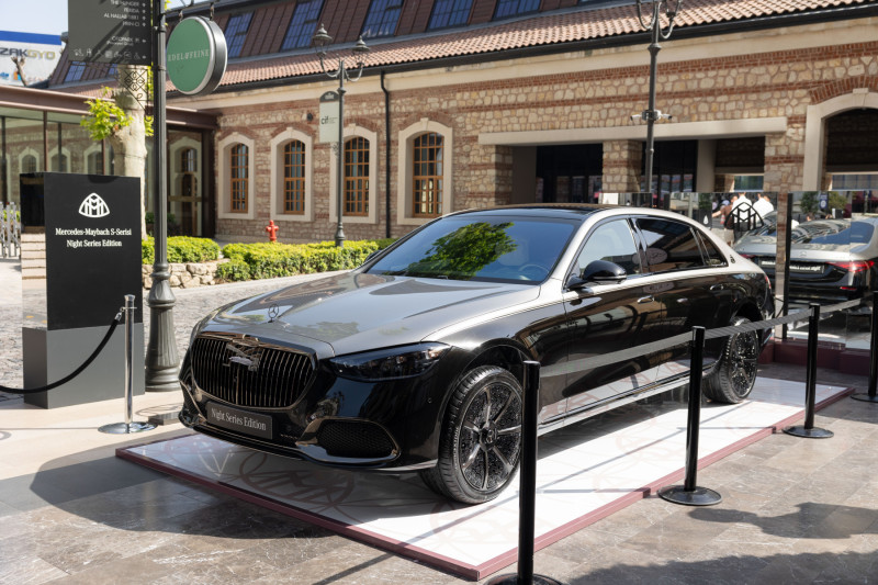 Yeni Maybach Çağı: Mercedes-Maybach S-Serisi Night Series Edition ile ...