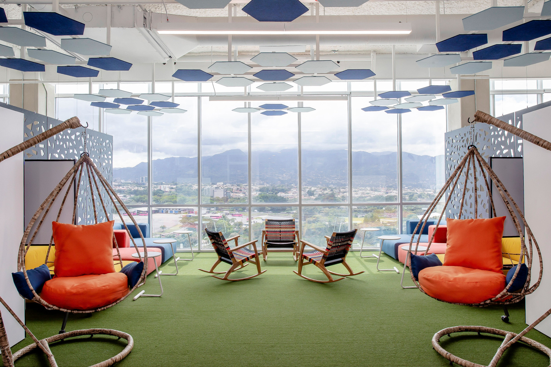 The Benefits of a Flexible and Engaging Work Environment