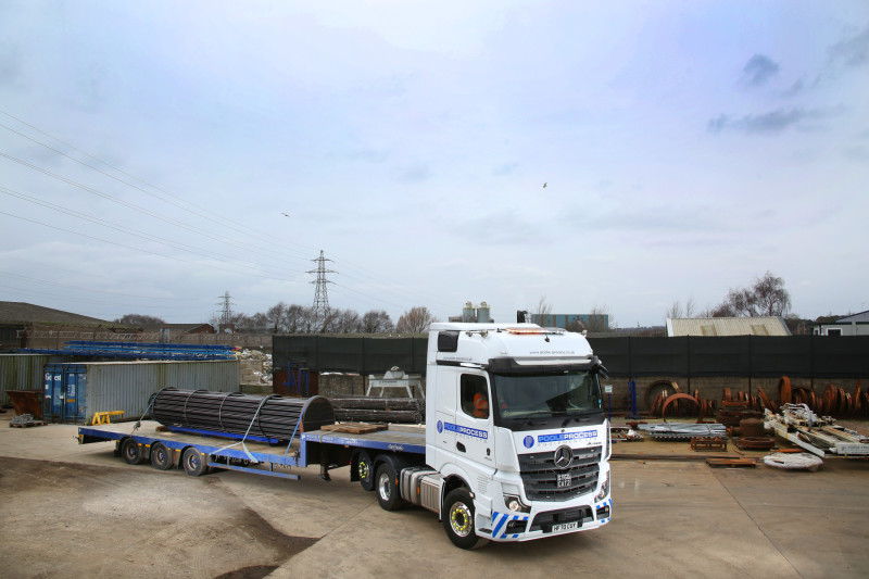 ASL makes a Mercedes-Benz Actros ‘tag match’ for its leading heat ...