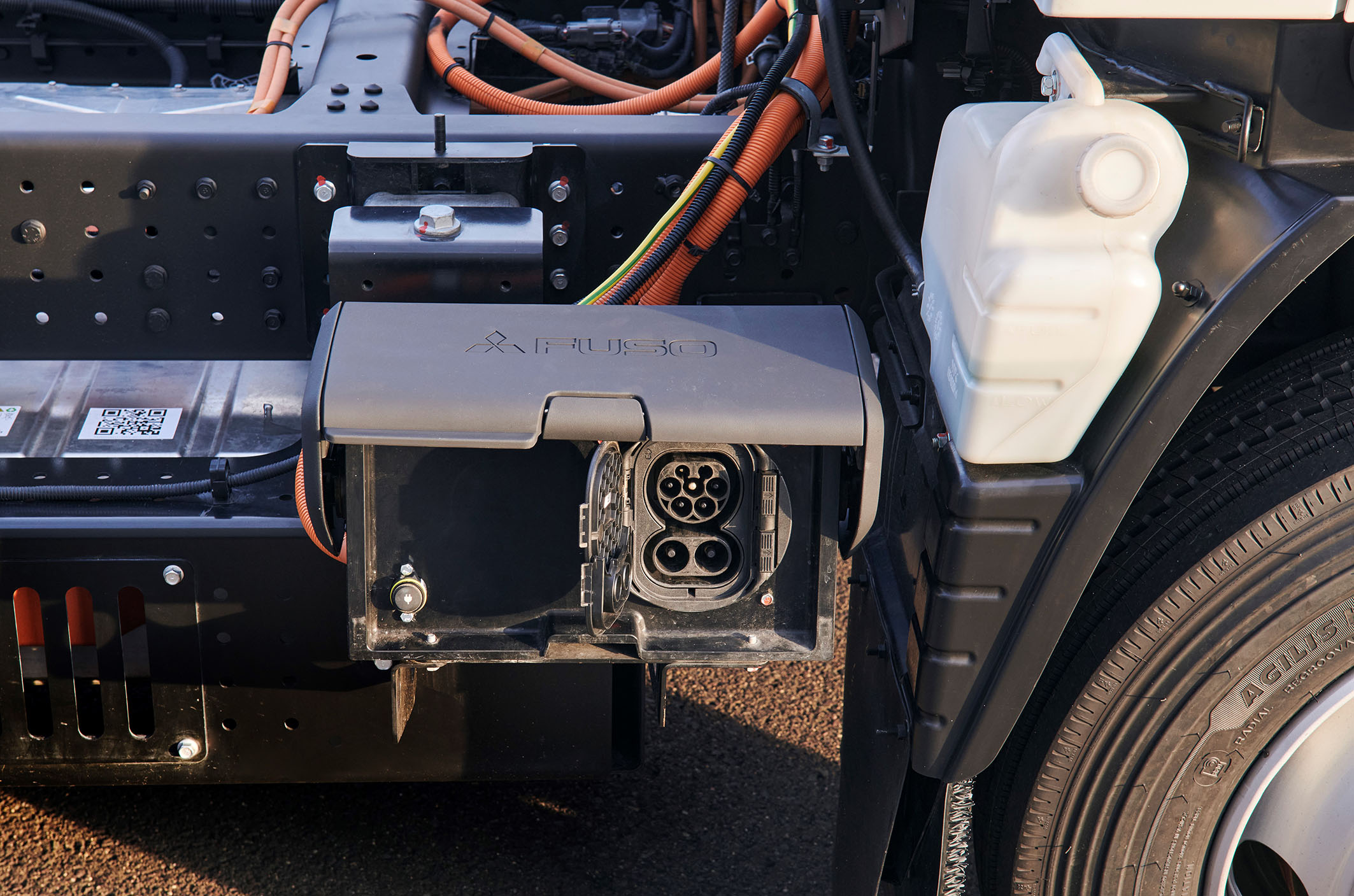 Pioneer and frontrunner in electric trucks: Daimler Truck celebrates ...