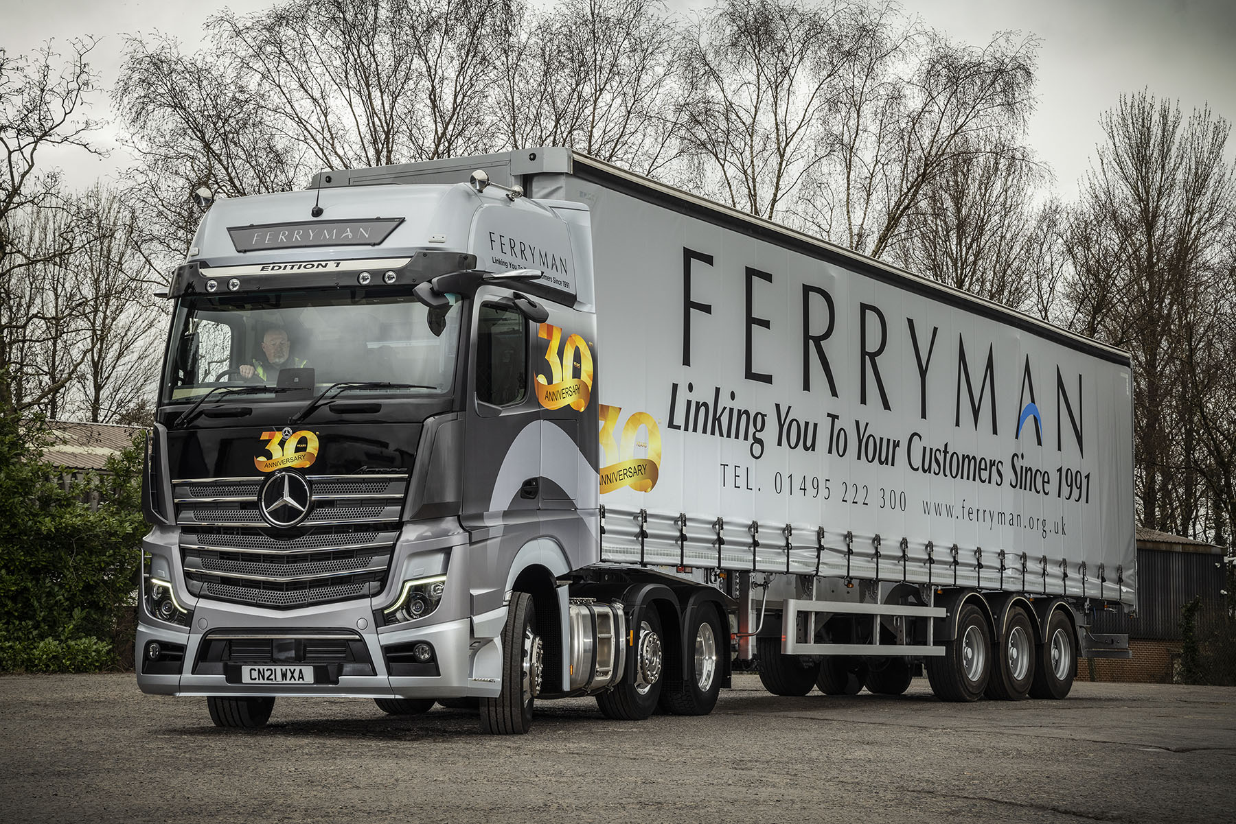 ‘Trucker Jenko’ leads the Mercedes-Benz line for Ferryman with stunning Actros Edition 1