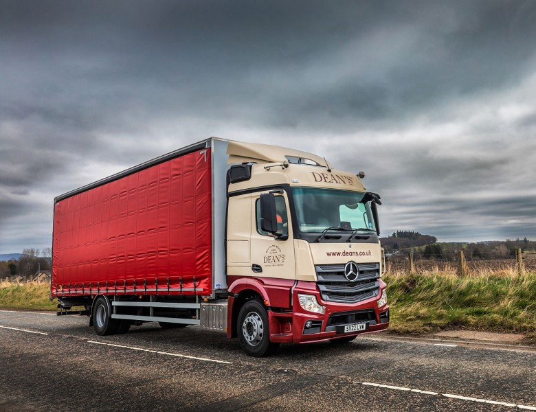 Mercedes-Benz Trucks delivers premier shortbread producer’s new Actros ...