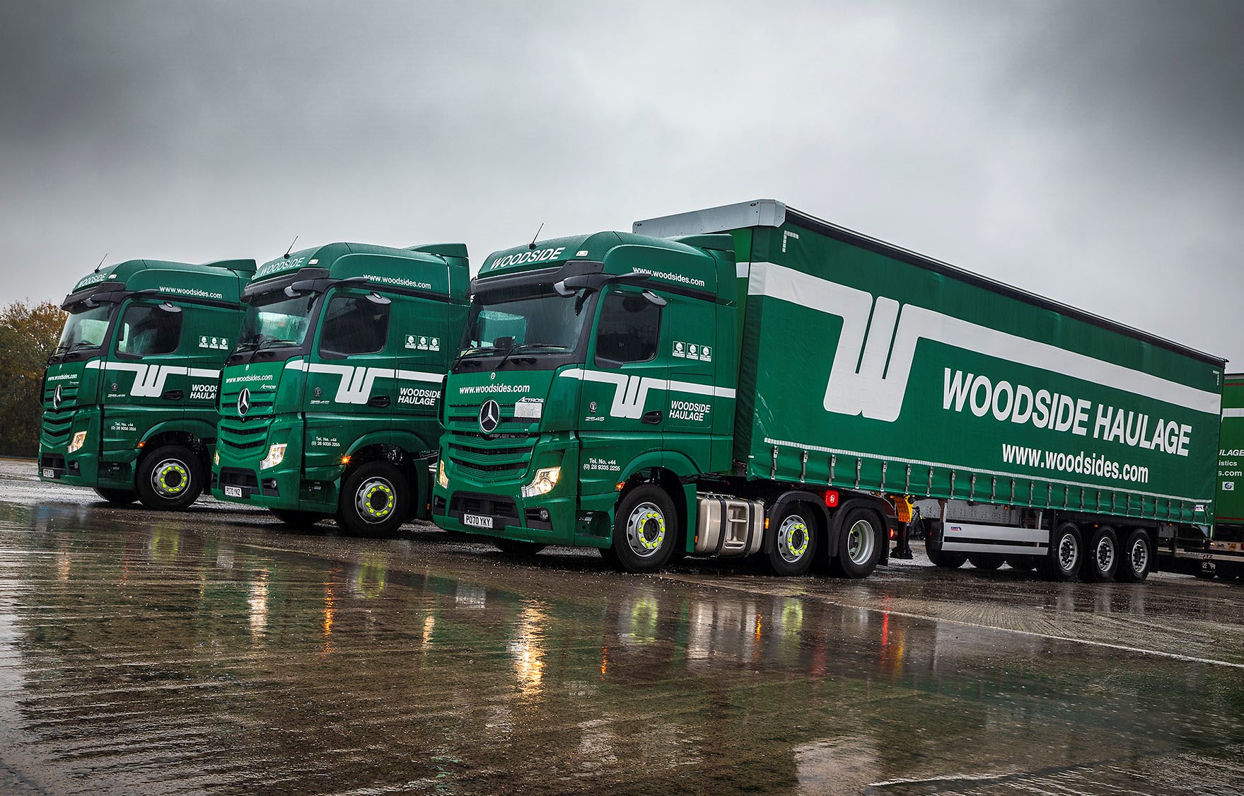 Cutting-edge Mercedes-Benz truck technology delivers on efficiency and ...