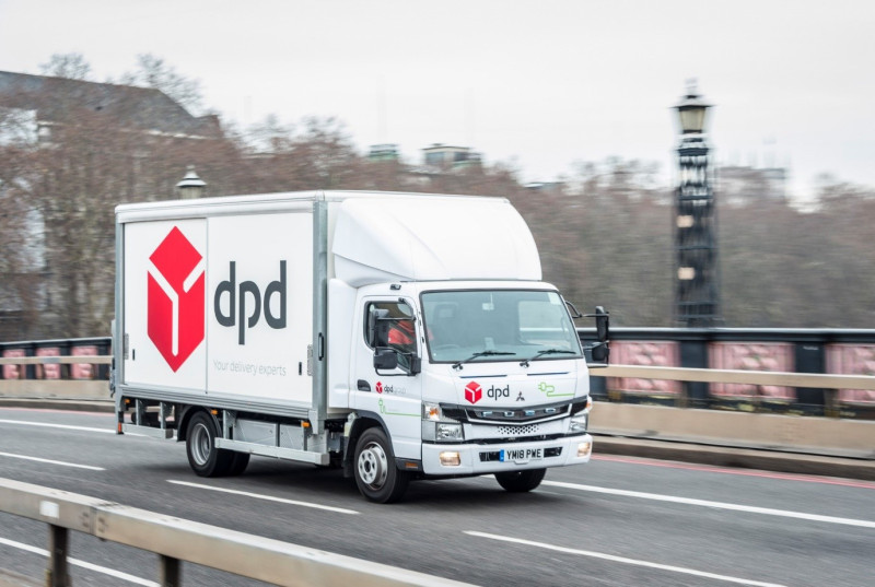 DPD driver relishes his zero-emission FUSO eCanter’s ‘sounds of silence’