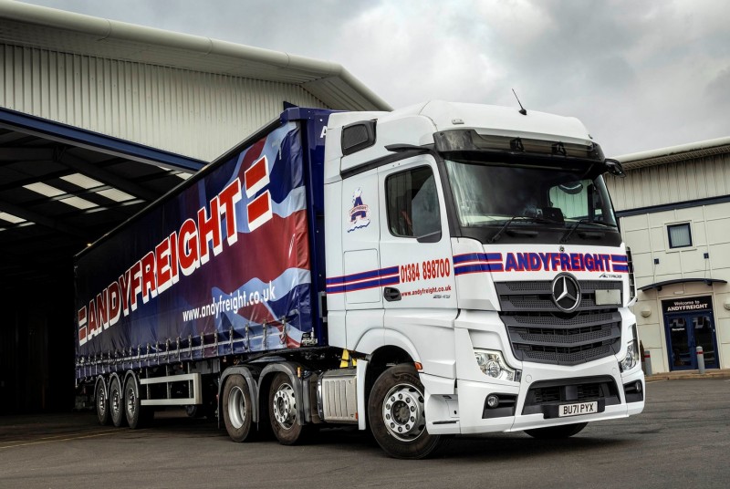 Andyfreight achieves new levels of economy and safety with MirrorCam-equipped Mercedes-Benz Actros