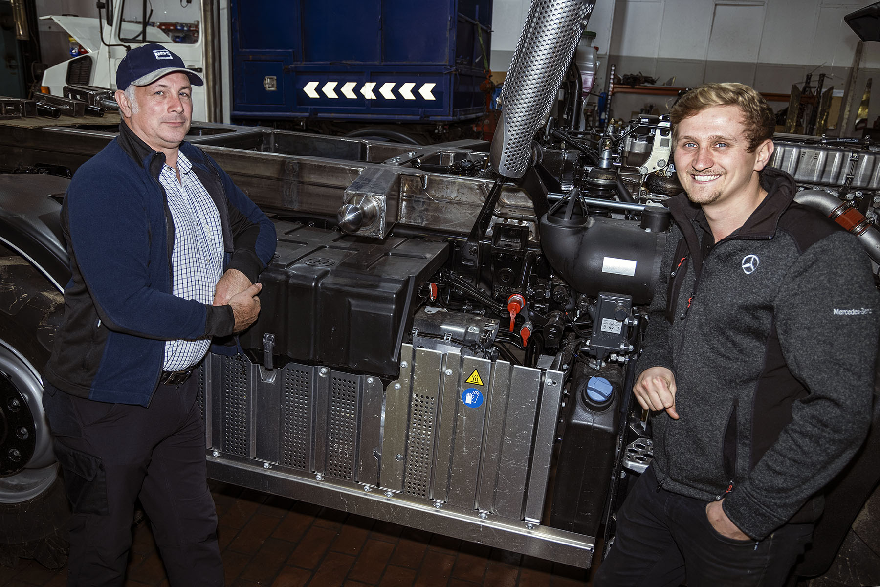 Ex-soldier Ian calls up a Mercedes-Benz Unimog from South Cave Tractors ...