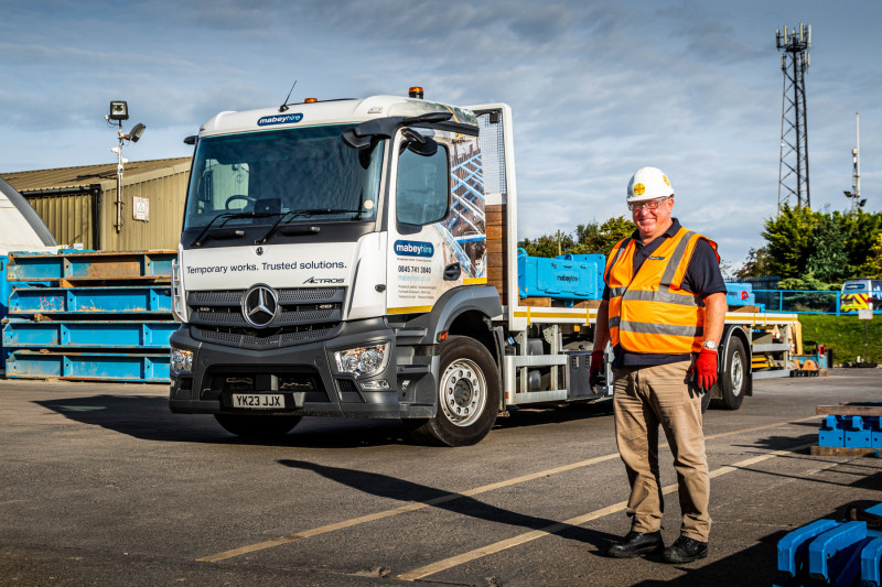 Mercedes-Benz safety makes Actros a definite winner for Mabey Hire