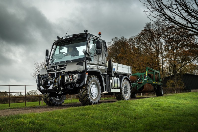 Home Farm (Charlton) Estates’ Mercedes-Benz Unimog steers straight and ...