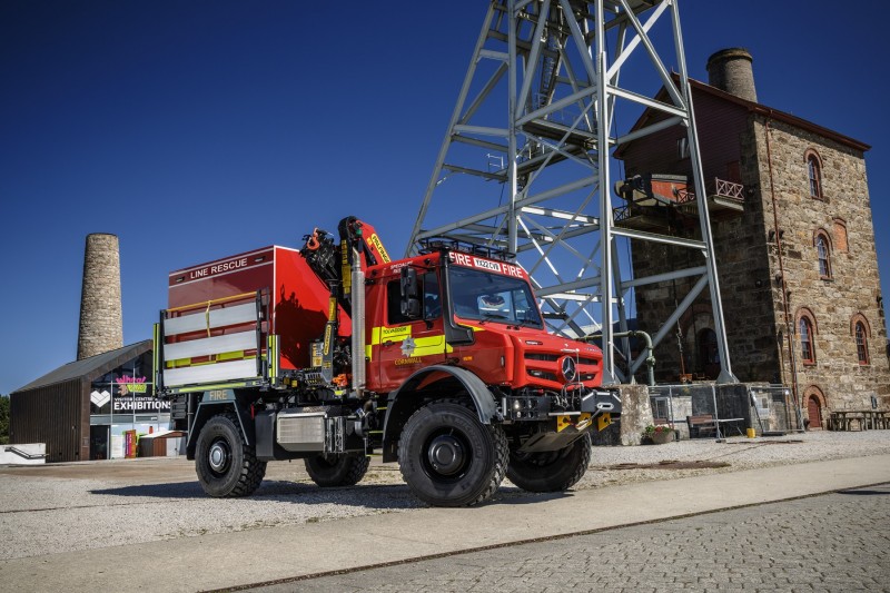 Multi-role Mercedes-Benz Unimog adds flexible, ‘go anywhere’ capability ...