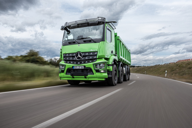Innovating the construction industry with the new Mercedes-Benz Arocs