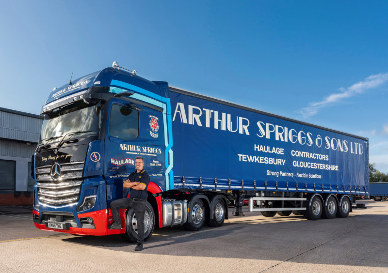 Arthur Spriggs & Sons’ stunning Mercedes-Benz Actros Edition 1 is ‘a ...