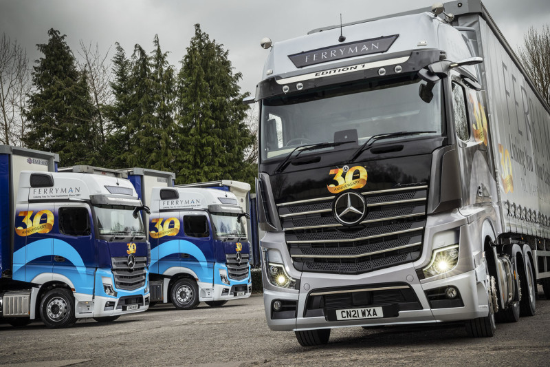 ‘Trucker Jenko’ leads the Mercedes-Benz line for Ferryman with stunning Actros Edition 1