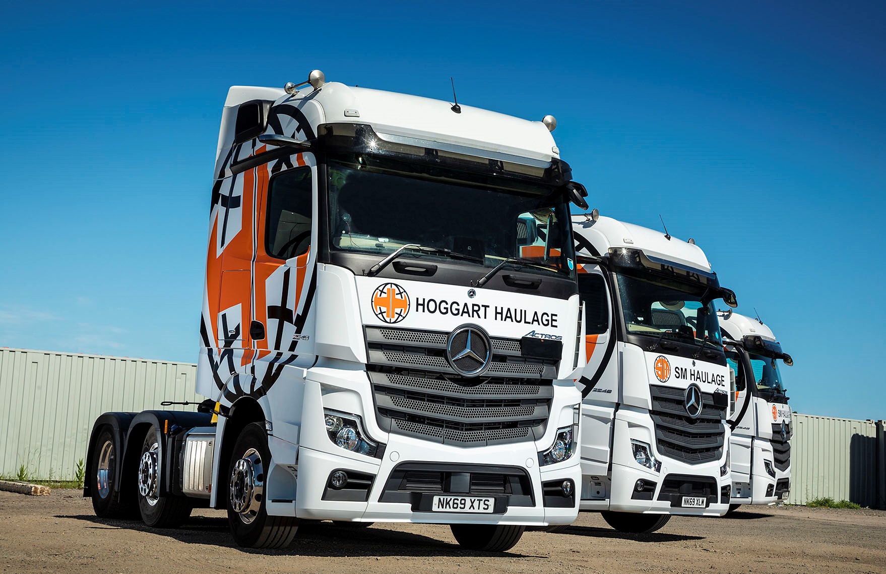 ASL makes a Mercedes-Benz Actros ‘tag match’ for its leading heat ...