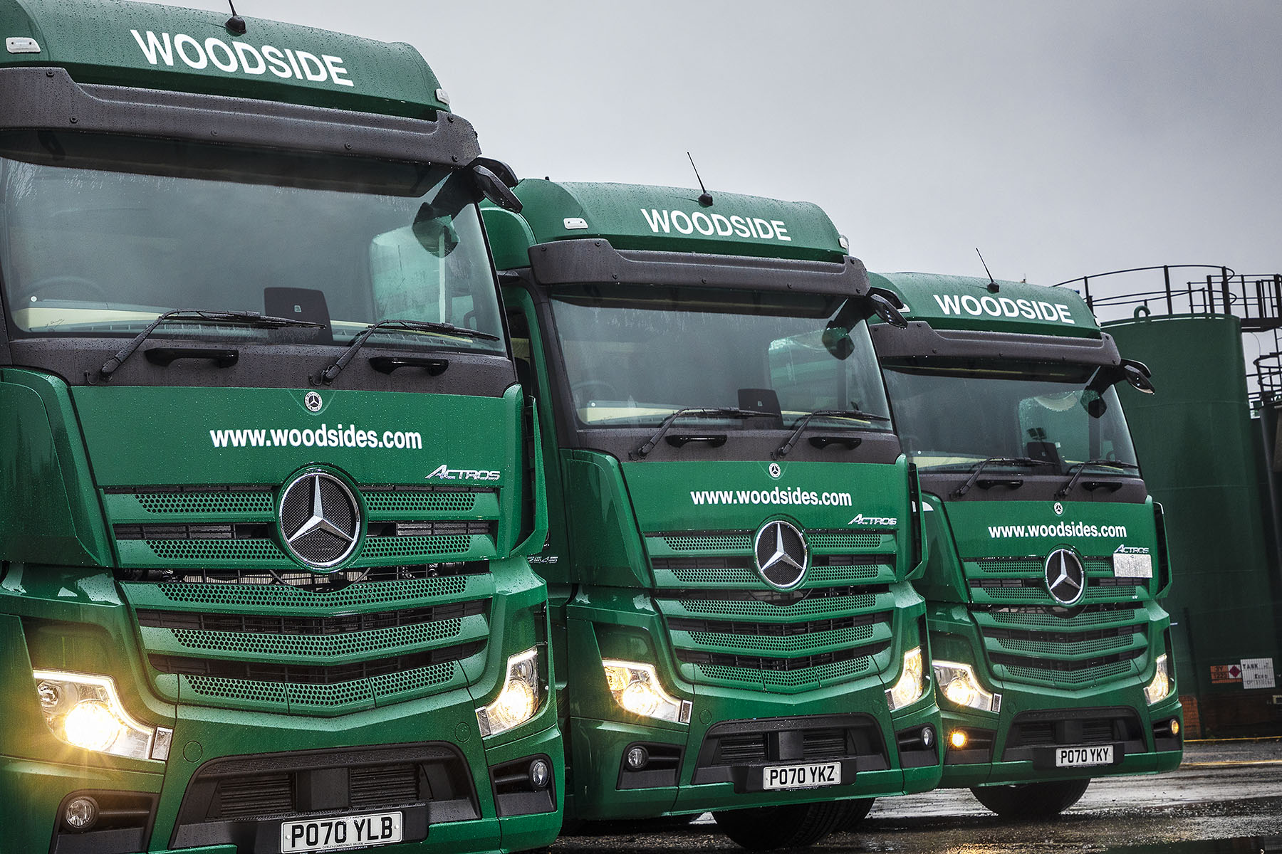 Cutting-edge Mercedes-Benz truck technology delivers on efficiency and ...
