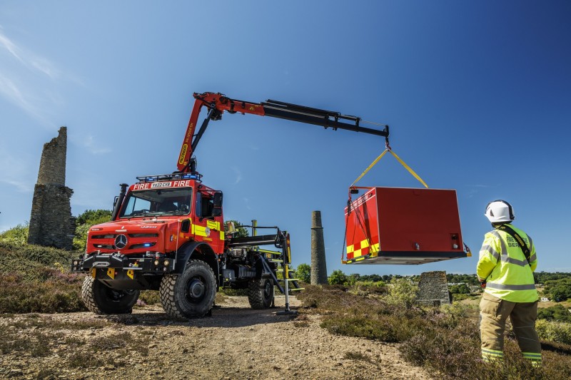 Multi-role Mercedes-Benz Unimog adds flexible, ‘go anywhere’ capability ...