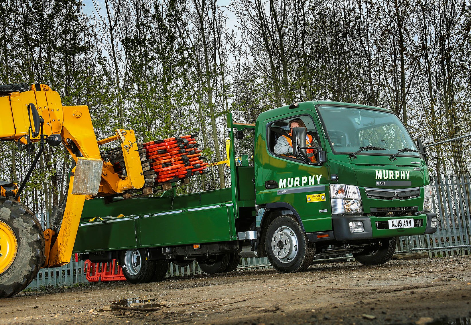 Murphy switches to 20 FUSO Canter Eco Hybrids for London ULEZ