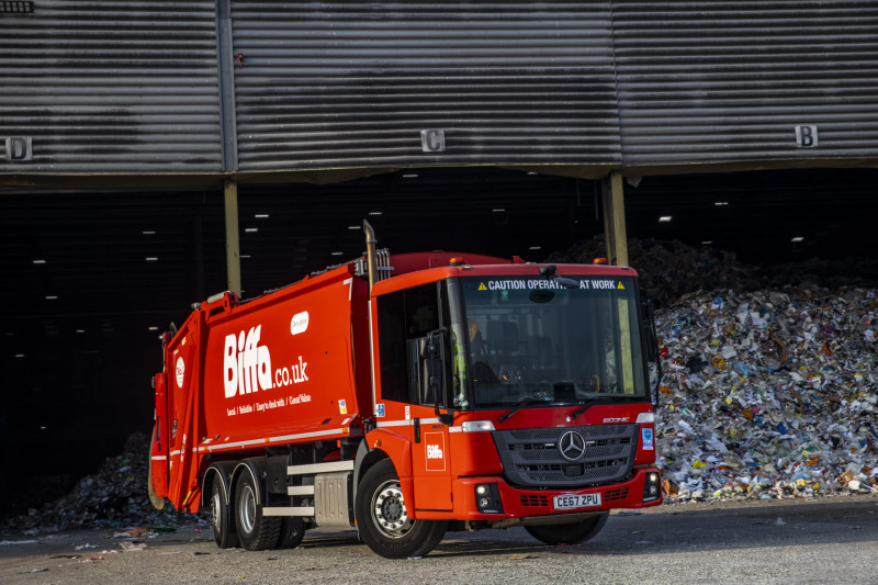 Biffa boosts its Mercedes-Benz Econic fleet with new body variants