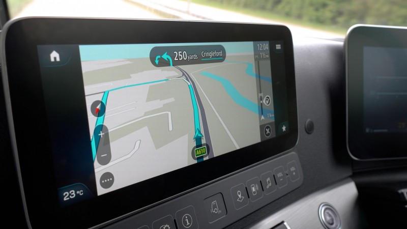 Mercedes-Benz Trucks teams up with Microlise to offer easy, low-cost ...