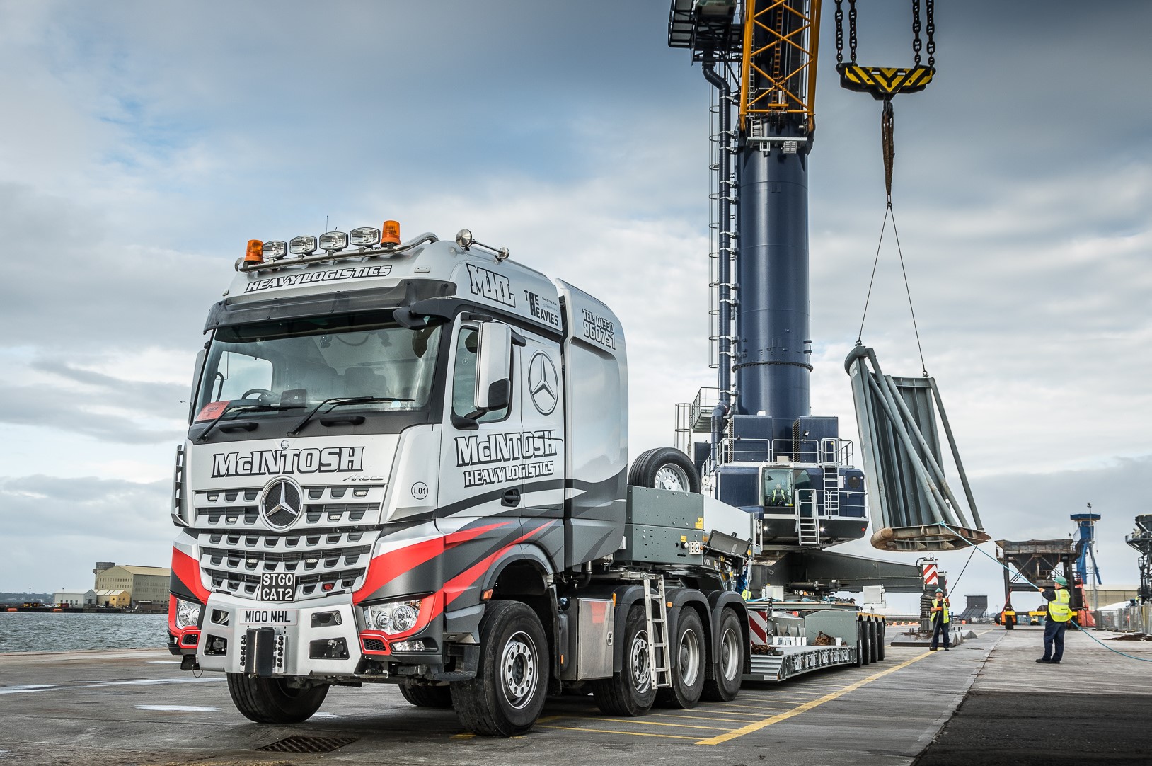 Big-hitting Arocs SLT lays down a Mercedes-Benz marker for McIntosh ...