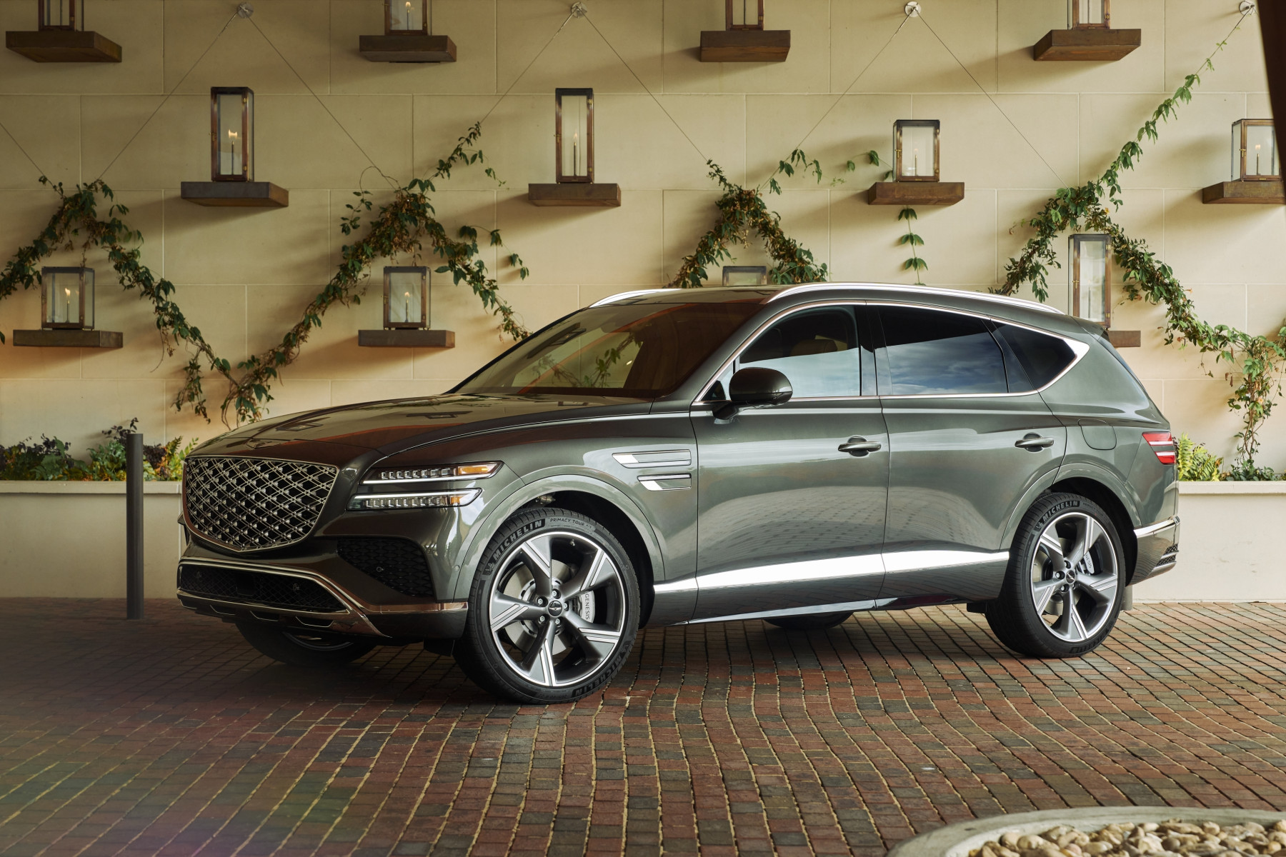 GENESIS GV80 NAMED 2026 PARENTS MAGAZINE BEST FAMILY CAR AWARD WINNER