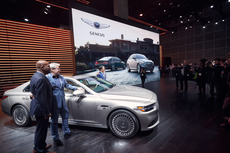 2020 GENESIS G90: A FULL MODEL CHANGE AT MID-CYCLE