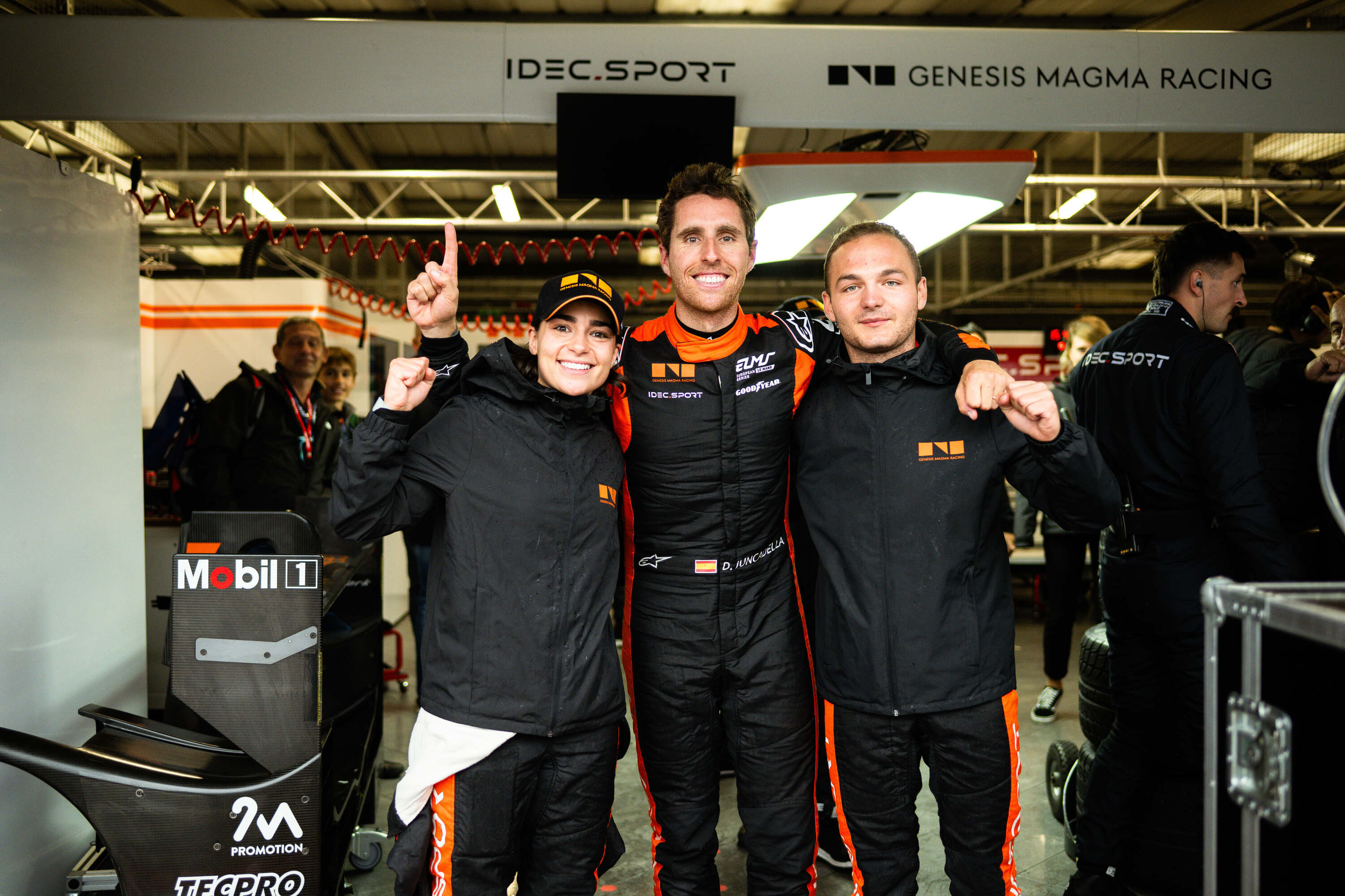 GENESIS MAGMA RACING DRIVERS SHOW PACE AND DECISIVE STRATEGY TO SCORE ...