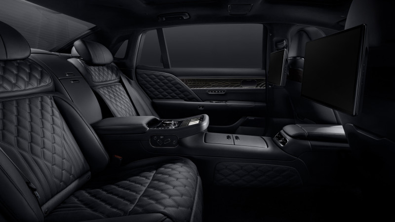 GENESIS G90 LONG WHEEL BASE BLACK DEBUTS IN KOREA