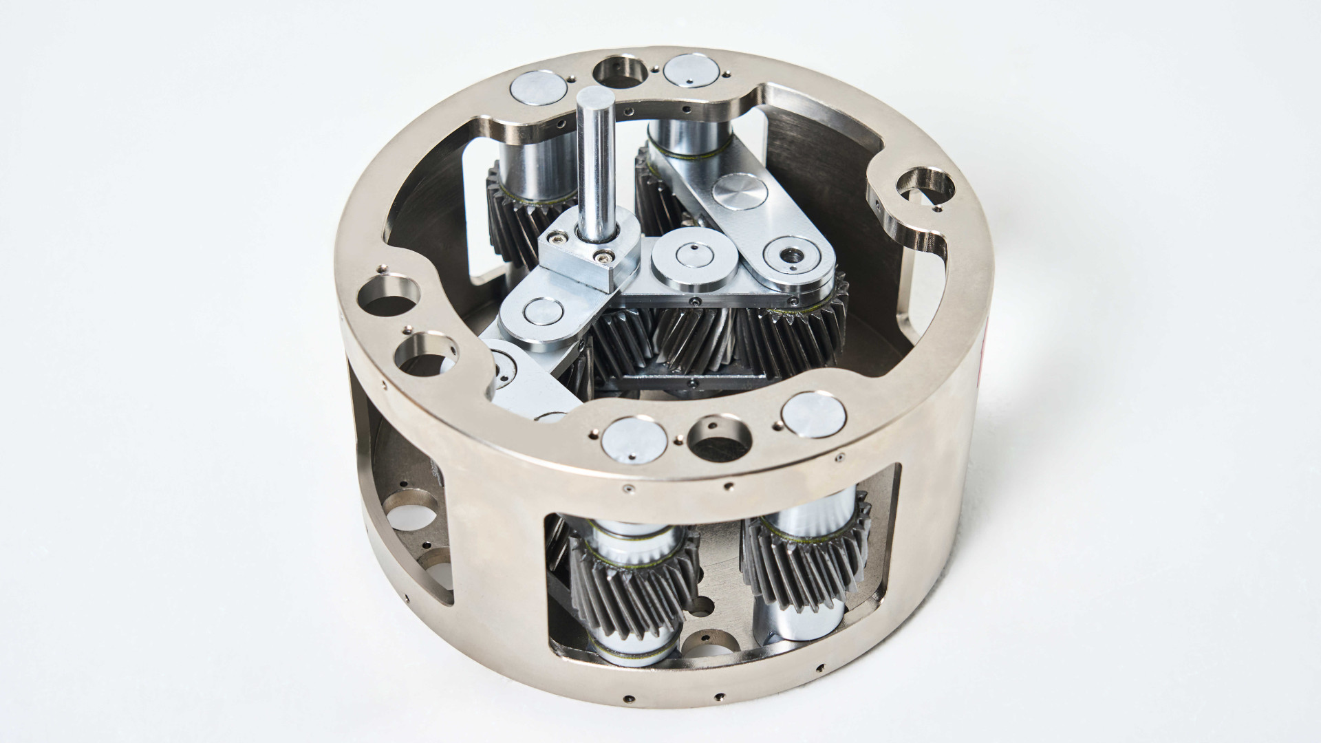 NEW 'UNI WHEEL' DRIVE SYSTEM COULD SHAKE UP EV DESIGN