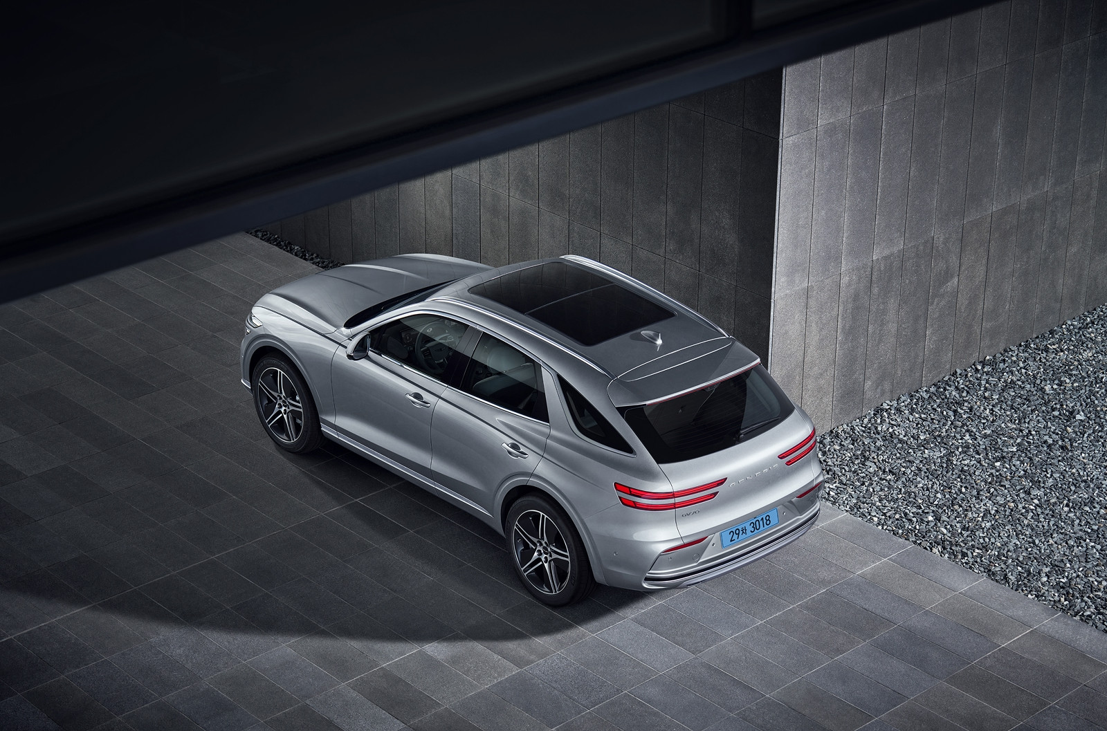 REDESIGNED GENESIS ELECTRIFIED GV70: UPGRADES EXPLAINED