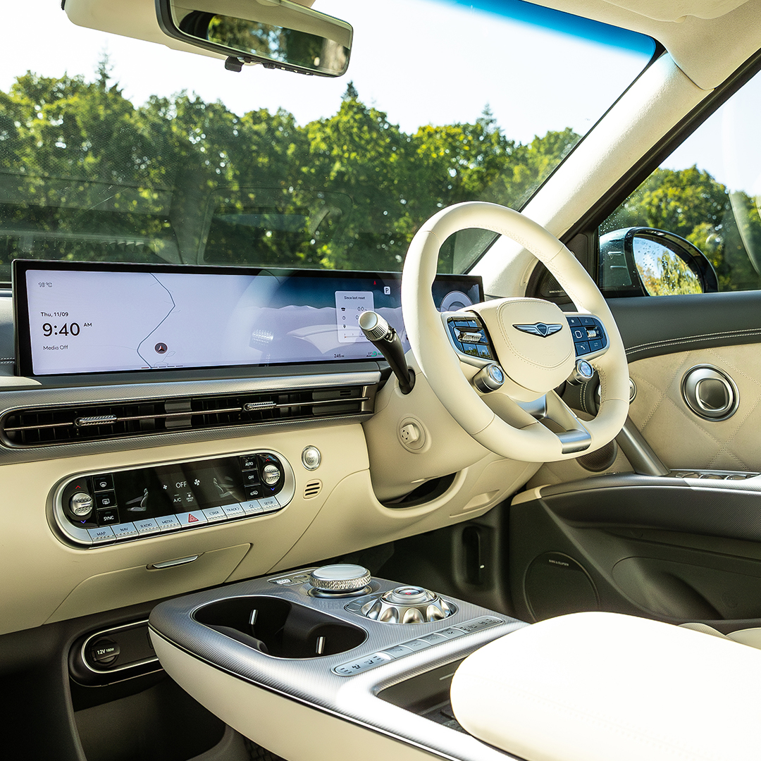 GENESIS GV60 WINS BEST INTERIOR AT WHAT CAR? AWARDS
