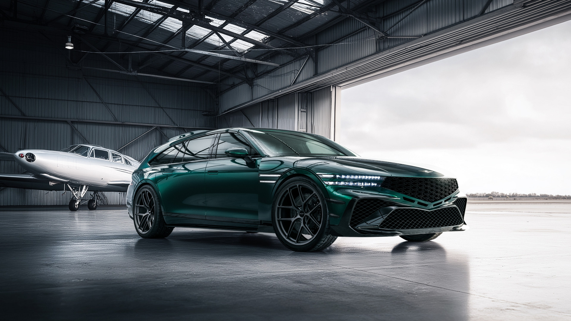 A CLOSER LOOK: GENESIS G90 WINGBACK CONCEPT