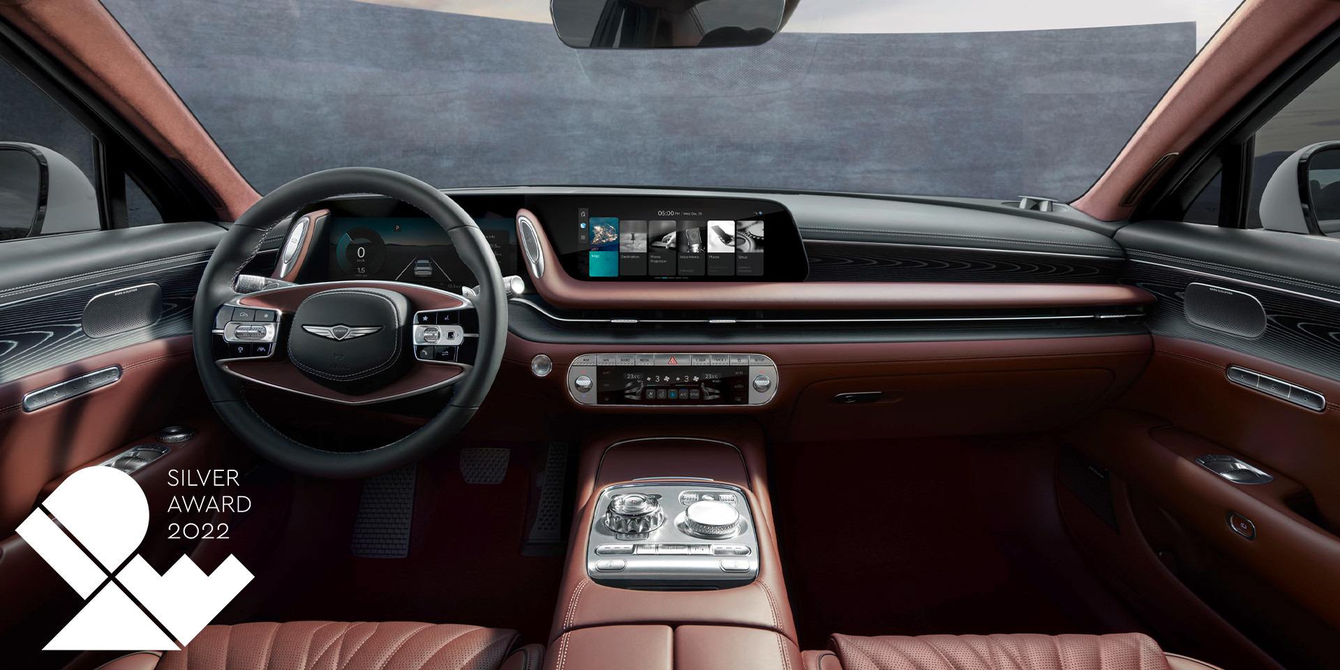 GENESIS G90 AND WIRELESS EV CHARGING SYSTEM RECOGNIZED AT IDEA 2022