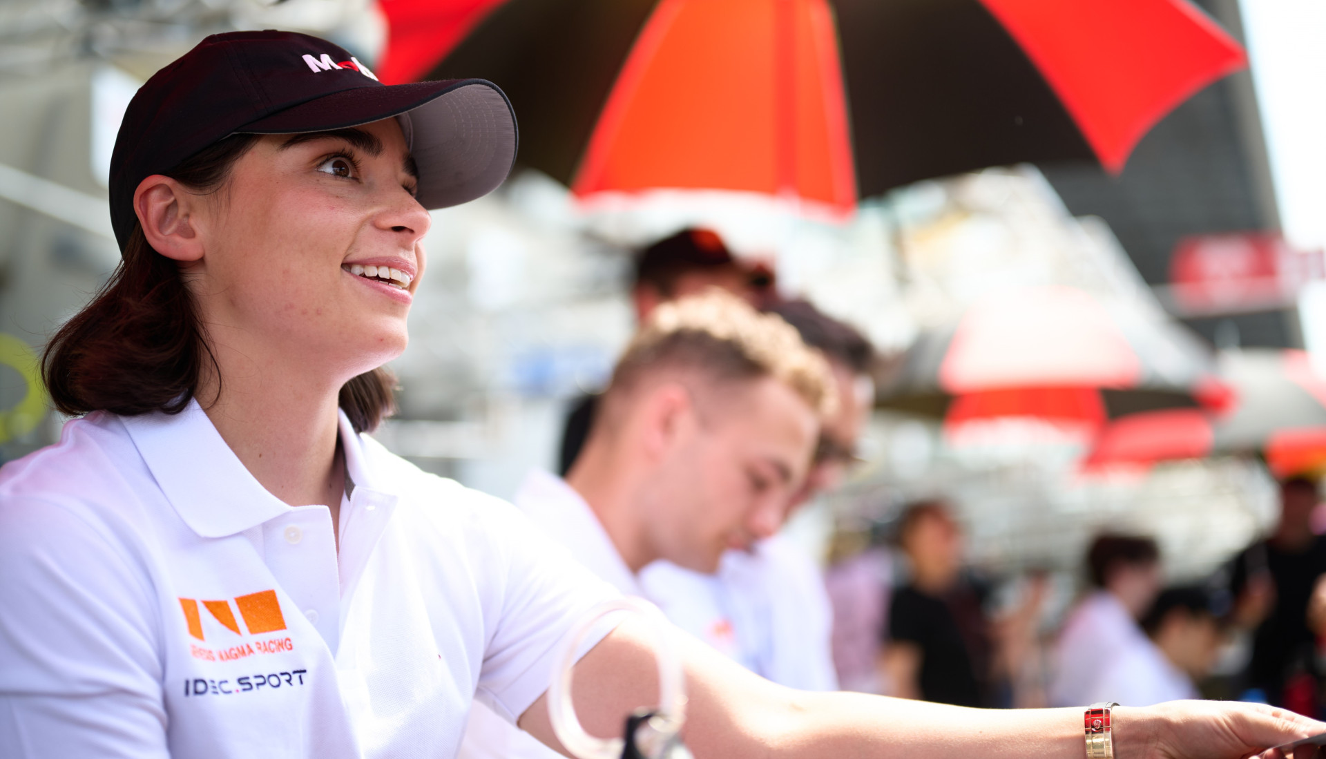 GENESIS MAGMA RACING TRAJECTORY DRIVER JAMIE CHADWICK TALKS RACE ...