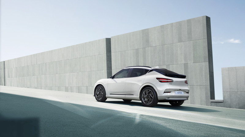 GENESIS UNVEILS FIRST-EVER REDESIGN OF GV60