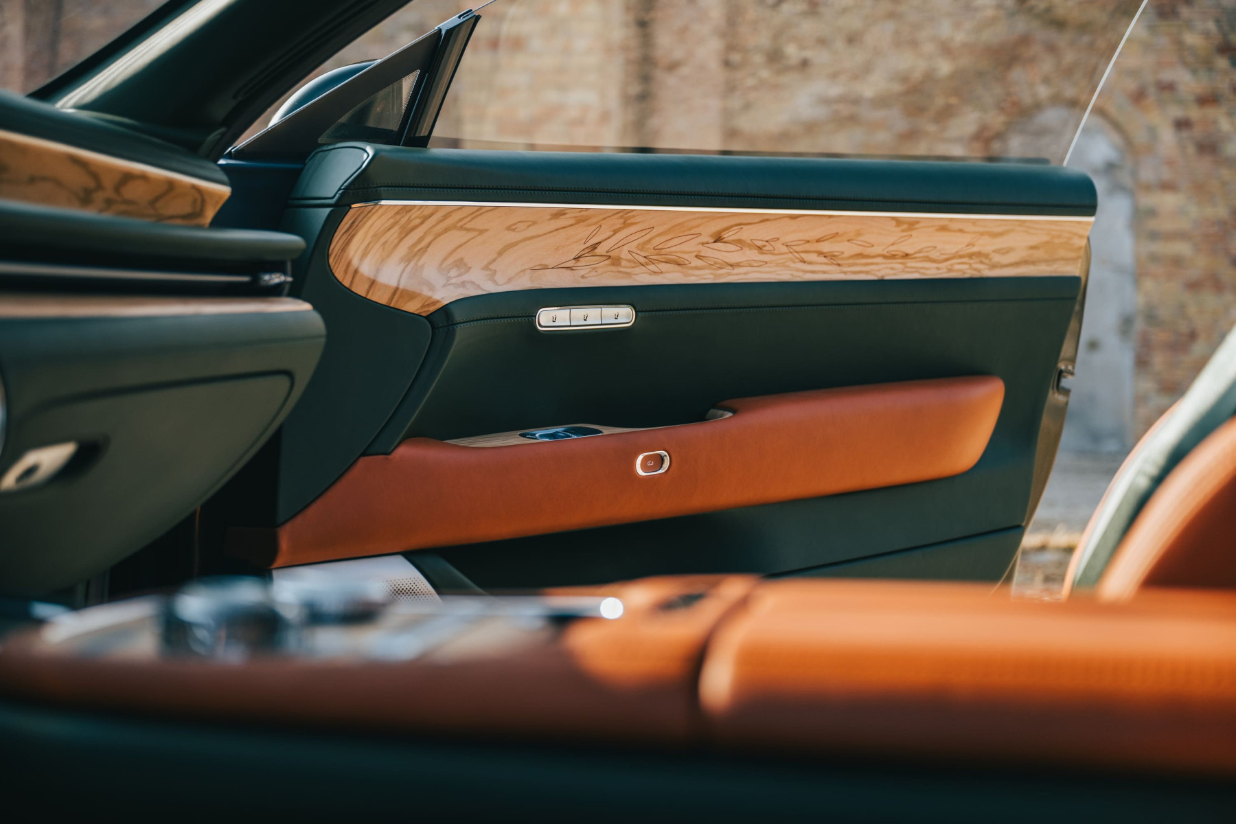 GENESIS RELEASES NEW VISUALS OF X GRAN COUPE CONCEPT IN SCENIC ITALY