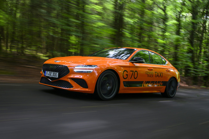 GENESIS LAUNCHES TRACK TAXI NORDSCHLEIFE PROGRAM AT NÜRBURGRING