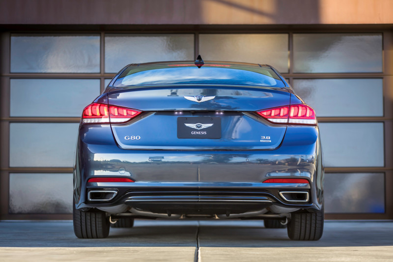 GENESIS DEBUTS 2018 G80 SPORT TRIM WITH 3.3 LITER TURBOCHARGED ENGINE AND PERFORMANCE STYLING