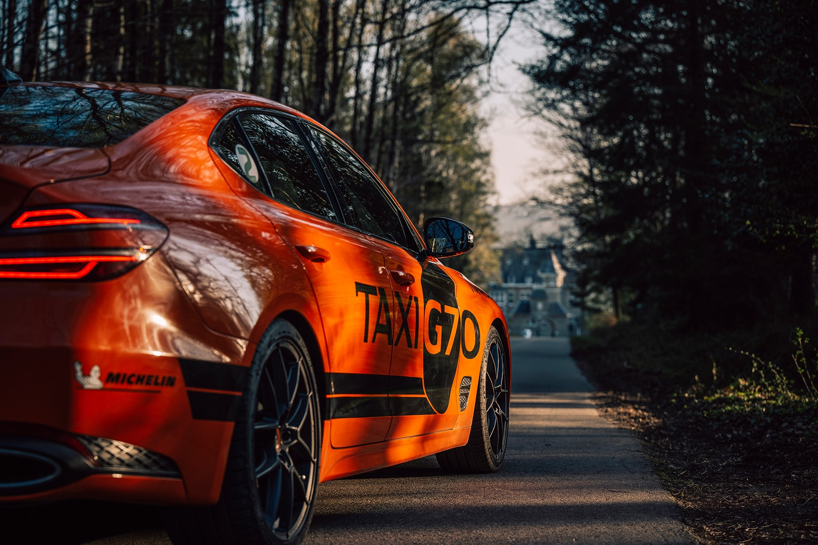 GENESIS TRACK TAXI HEADS TO SPA-FRANCORCHAMPS WITH JACKY ICKX