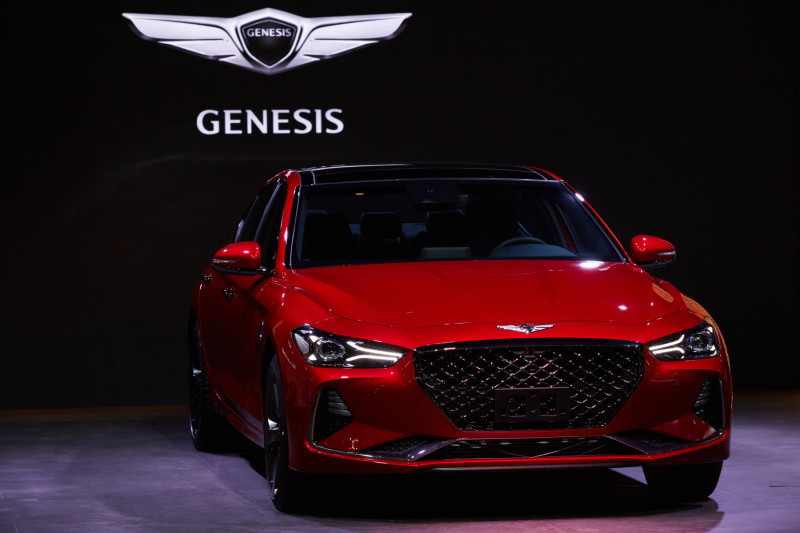 GENESIS G70 HAS MIDDLE EAST DEBUT AT DUBAI MOTOR SHOW